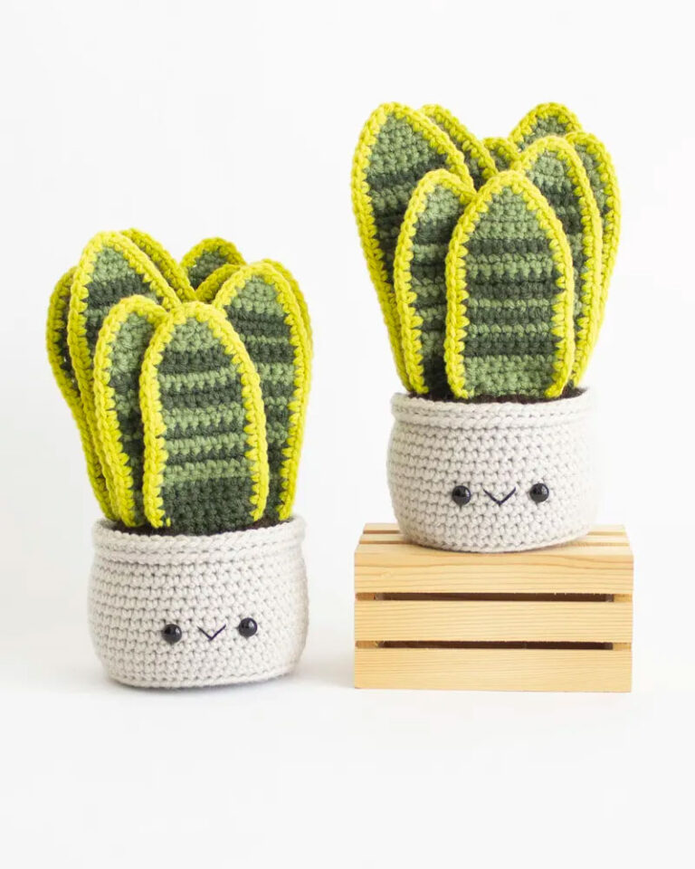 38 Free Patterns on Crochet Plants • Made From Yarn