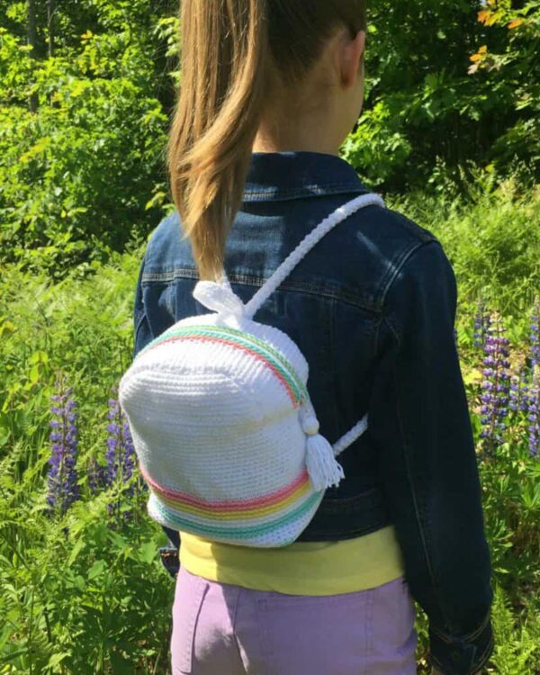 23 Free Crochet Backpack Patterns • Made From Yarn