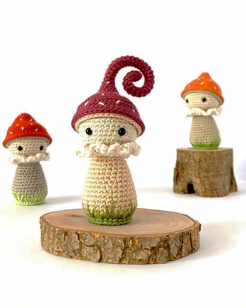 43 Free Cute Crochet Mushroom Patterns • Made From Yarn