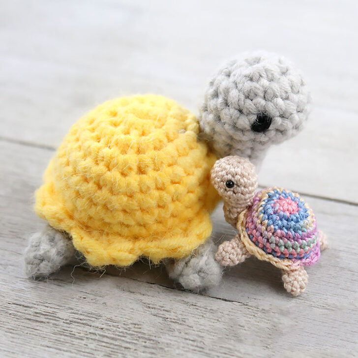 33 Free Crochet Turtle Patterns • Made From Yarn