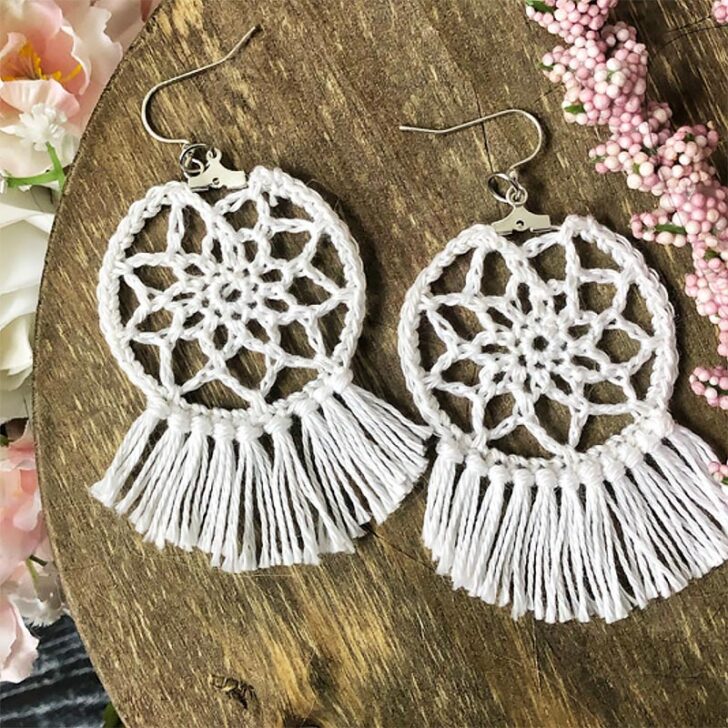 33 Free Patterns for Crochet Earrings • Made From Yarn