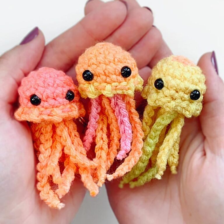 33 Free Easy Crochet Jellyfish Pattern • Made From Yarn