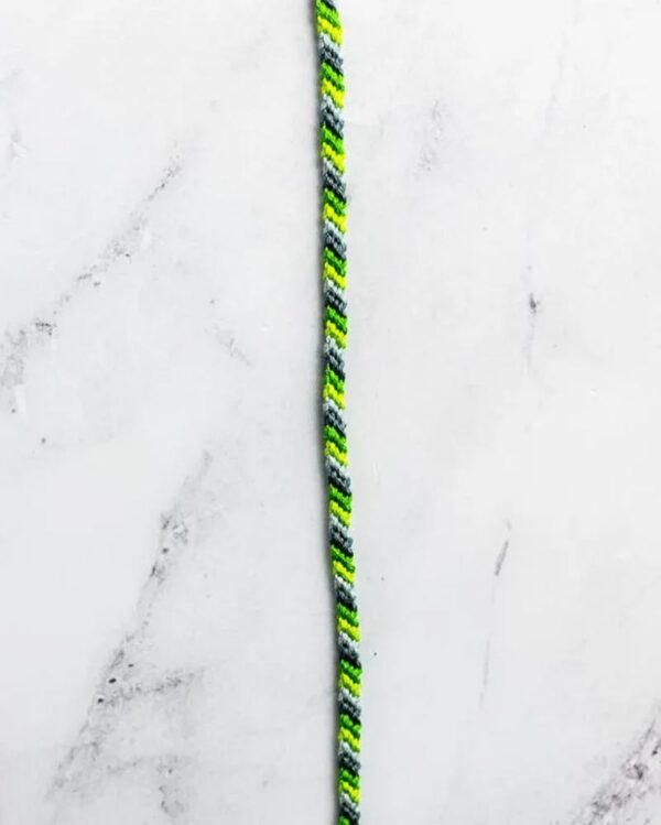 31 Friendship Bracelet Patterns For Besties • Made From Yarn