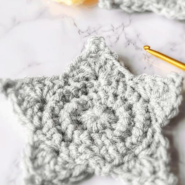 23 Cute And Free Crochet Star Patterns • Made From Yarn
