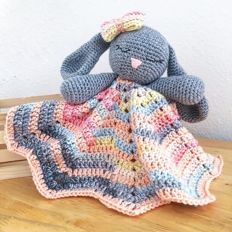 32 Cute and Free Crochet Bunny Patterns • Made From Yarn