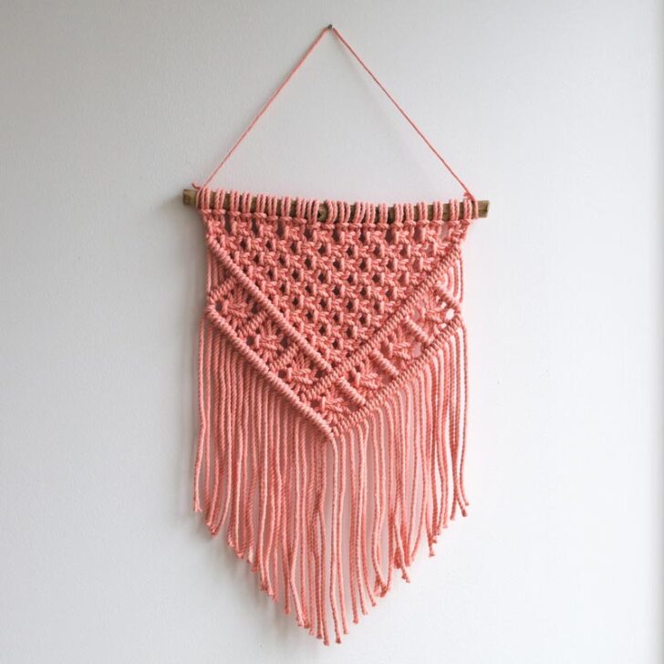 35 Stylish Macrame Wall Hanging Patterns • Made From Yarn