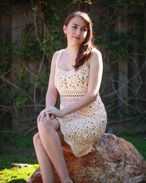 15 Beautiful Crochet Wedding Dress Patterns • Made From Yarn