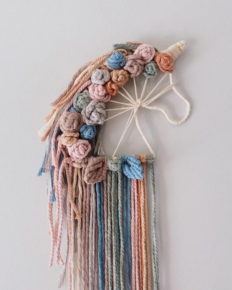 35 Stylish Macrame Wall Hanging Patterns • Made From Yarn