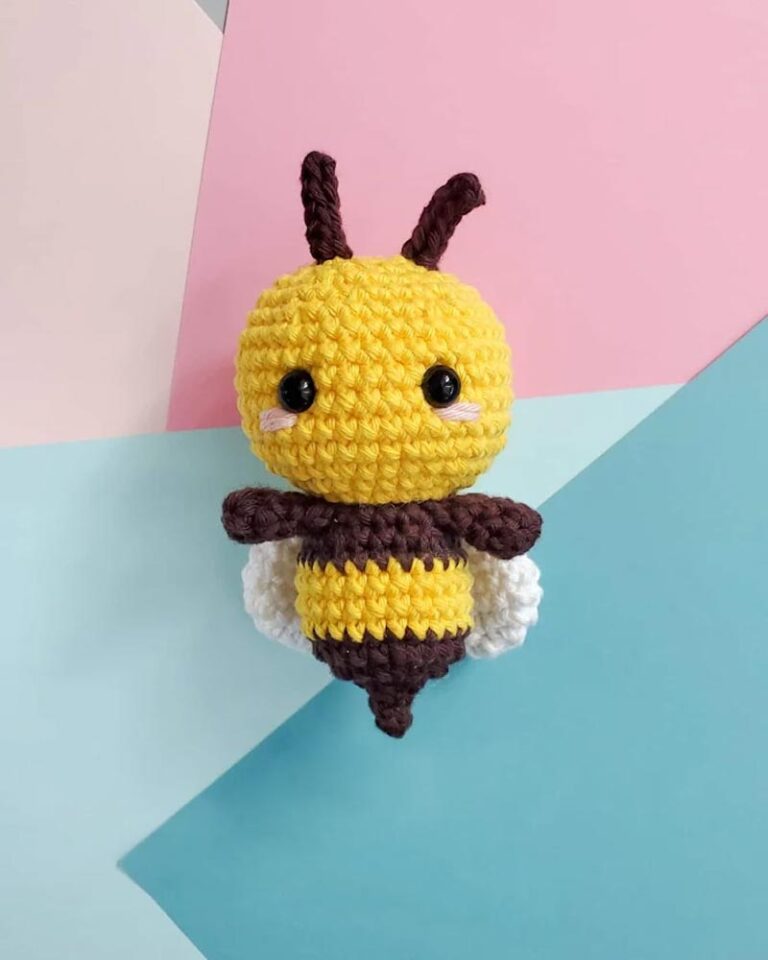 34 Unique and Free Crochet Bee Patterns • Made From Yarn