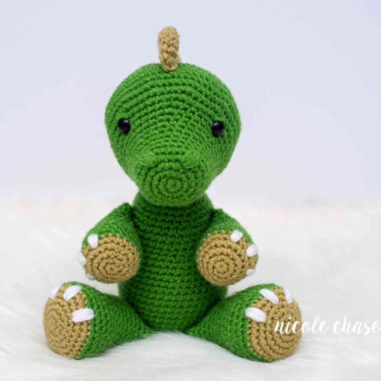 41 Free Crochet Dinosaur Patterns • Made From Yarn