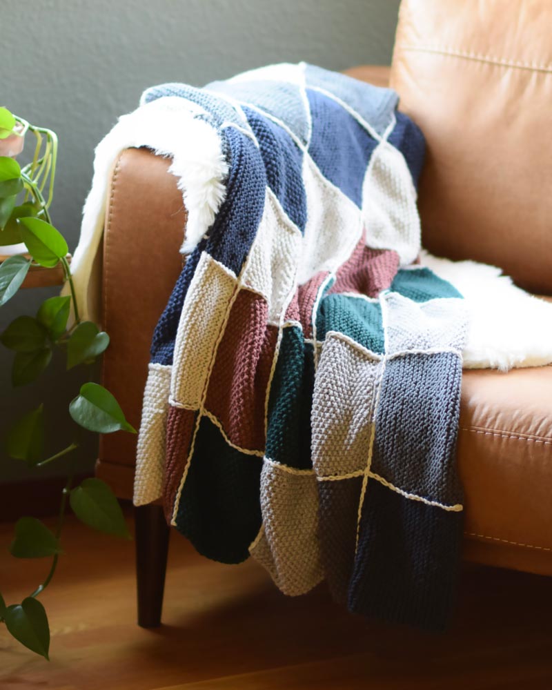 34 Soft And Cozy Blanket Knitting Patterns • Made From Yarn