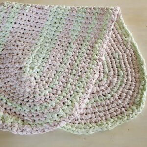 45 Free and Creative Crochet Rug Patterns • Made From Yarn