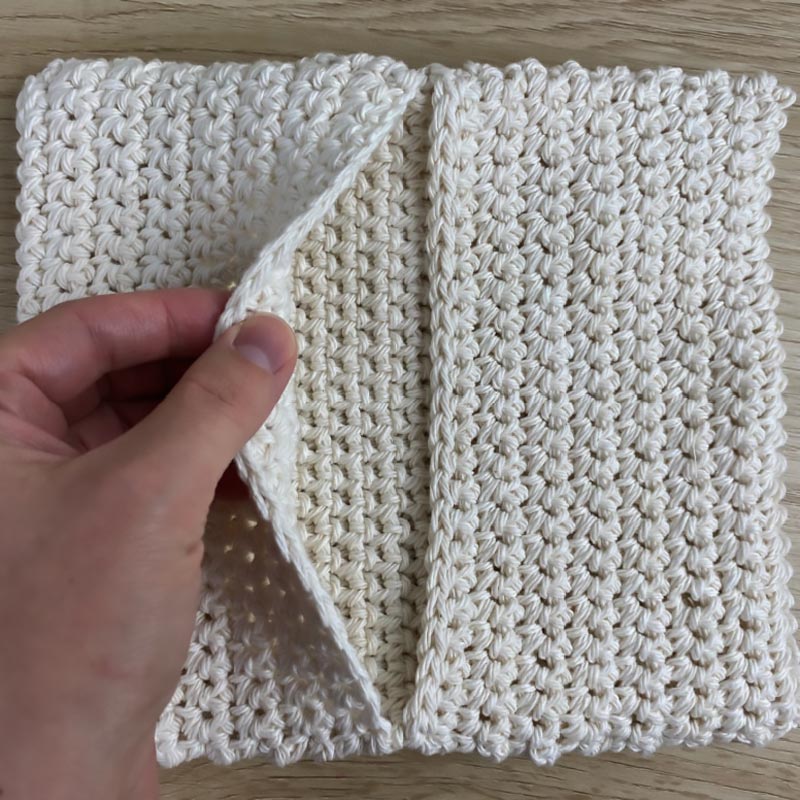 34 Creative Free Crochet Potholder Patterns • Made From Yarn