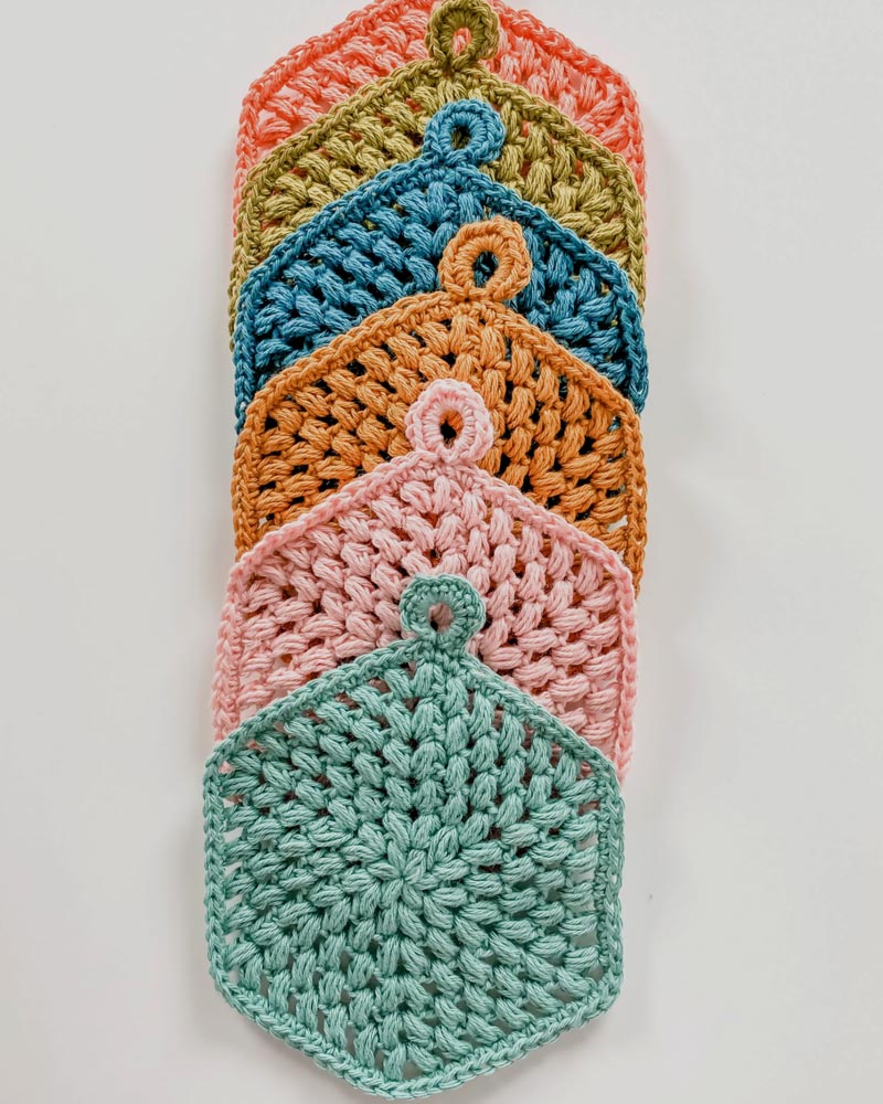 34 Creative Free Crochet Potholder Patterns • Made From Yarn