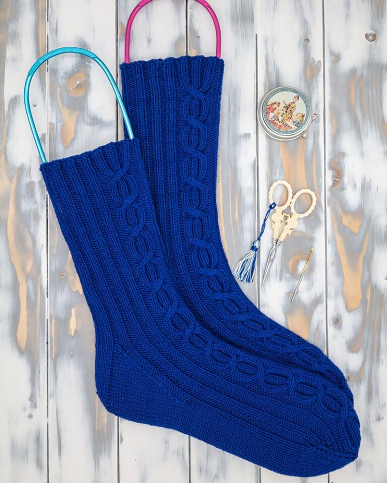 34 Free And Cozy Sock Knitting Patterns • Made From Yarn