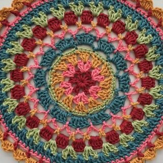 35 Gorgeous Patterns for Crochet Doilies • Made From Yarn