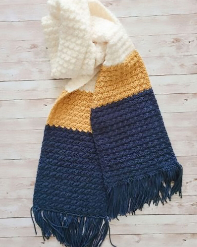 35 Free Patterns For Crochet Scarf • Made From Yarn